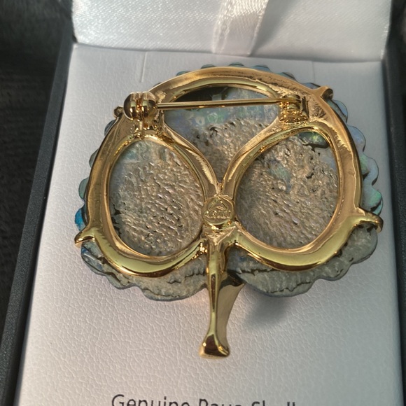 ARIKI | Jewelry | Nwt Ariki 22k Gold Plated Genuine Paua Shell Peacock ...